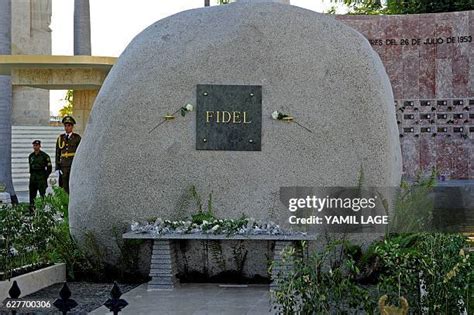 Fidel Castros Ashes Buried In Santiago De Cuba Photos And Premium High