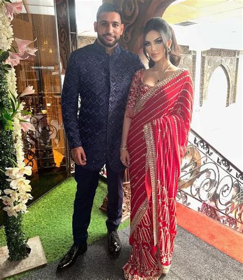 Amir Khan And Wife Faryal Makhdoom Are Separated And Living Apart After Sexting Storm Daily Star