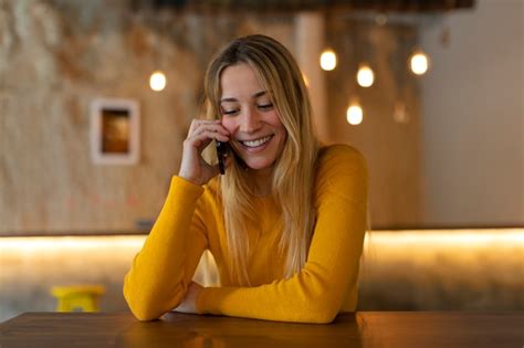 Premium Photo Person Reading Cell Phone Messages