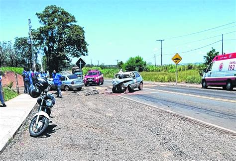 Veículos Colidem Na Rc Ajapi Jornal Cidade Rc