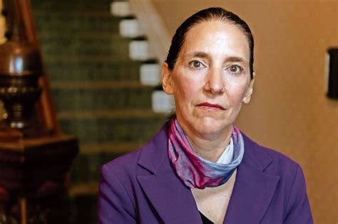 Randi Bregman Longtime Leader And Director Of Vera House Resigns
