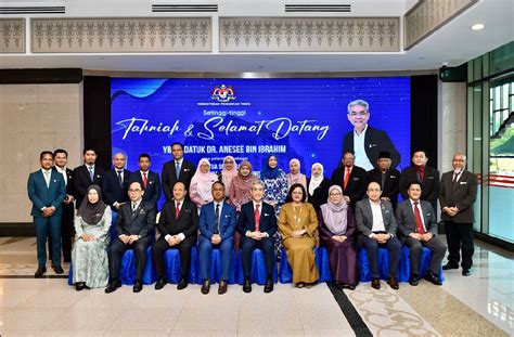 Datuk Dr Anesee Ibrahim Mulakan Tugas Sebagai Ksu Kpt