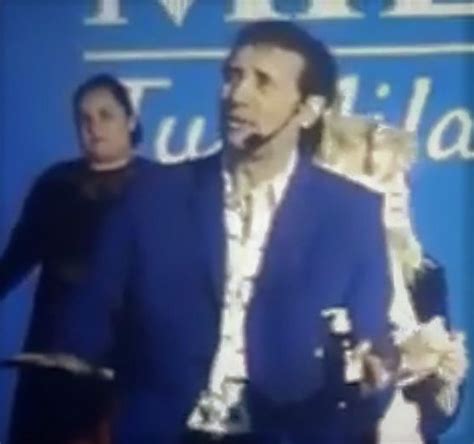 Imputan Al Pastor Giménez Por Posible Venta De Alcohol En Gel Como Cura