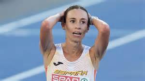 Te Vroeg Juichen Rampspoed De Afbeeldingen