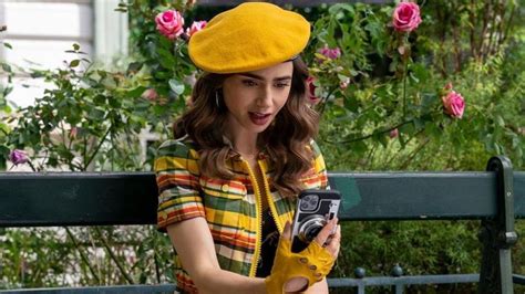 Netflix Divulga Imagens Da Segunda Temporada De Emily Em Paris E