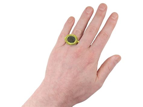 Ancient Roman Intaglio Victory Ring Circa 1st Century Ad For Sale At