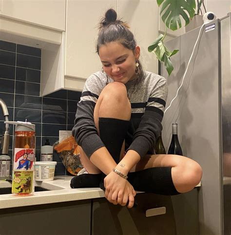 Thea Queen Killer Queen Beautiful Women Gorgeous Selfie Pjo