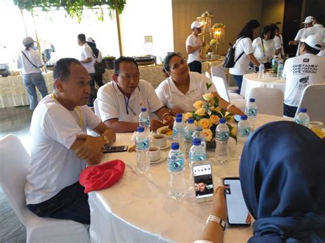 Perum Pnri Pada Syukuran Hut Kementerian Bumn Ke 21 Di Semarang