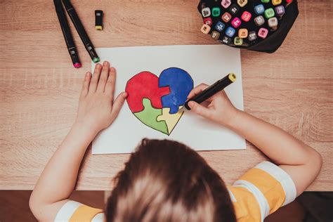 Señales y signos de autismo en bebés y niños Me lo dijo Lola