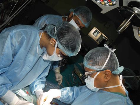 स्वास्थ्य पेज७ वर्षीया बालिकाको ४ घण्टा मुटु बन्द गरेर नेपालमै पहिलो