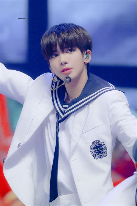 Taehyun 강태현 투모로우바이투게다 Tomorrowxtogether Txt 카이 다람쥐 강