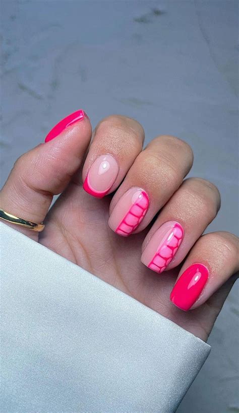 30 Playful Pink Nail Art Designs For Every Occasion Pink Crocodile