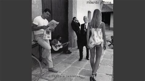 Desnuda YouTube Music