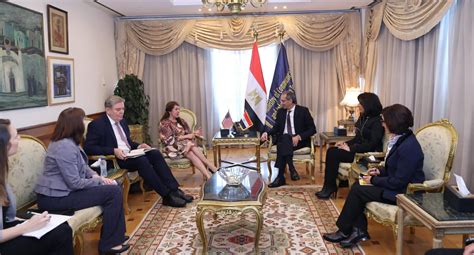 مصر وأمريكا تبحثان تعزيز التعاون في الاتصالات وتكنولوجيا المعلومات صور