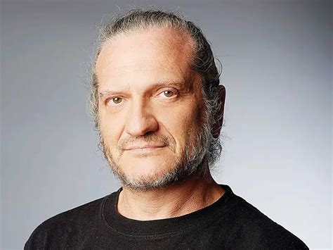 Darío Sztajnszrajber derriba los mitos del amor en su más reciente