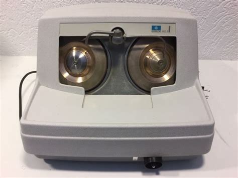 Essilor Md 2 Handdriven Edger