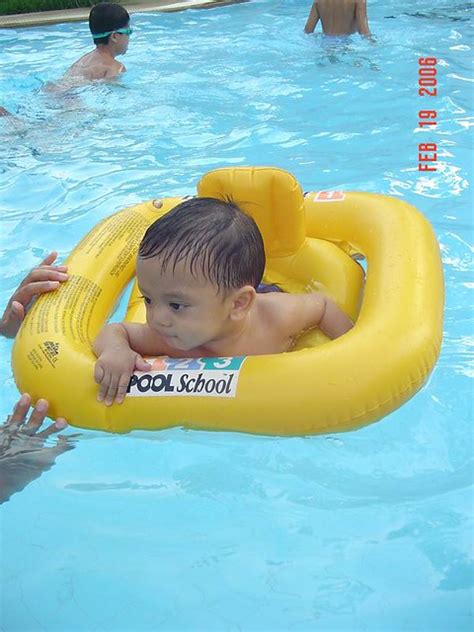 Berenang Di Hari Minggu 4 Enda Nasution Flickr
