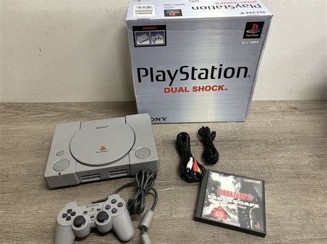 Yahooオークション Ps1 プレイステーション Scph 7000 動作品 本体