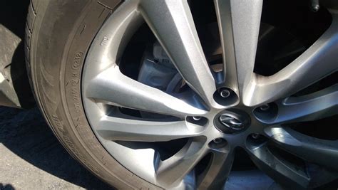 Желтыекрасныерыжиеу кого какие а у меня белые Hyundai ix35 2