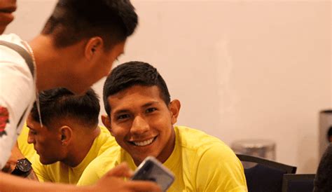 Morelia igualó 1 1 ante Cruz Azul Con gol de Edison Flores por la Liga