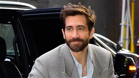 Jake Gyllenhaal Jake Gyllenhaal Used His Broadway Chops To Pull Off