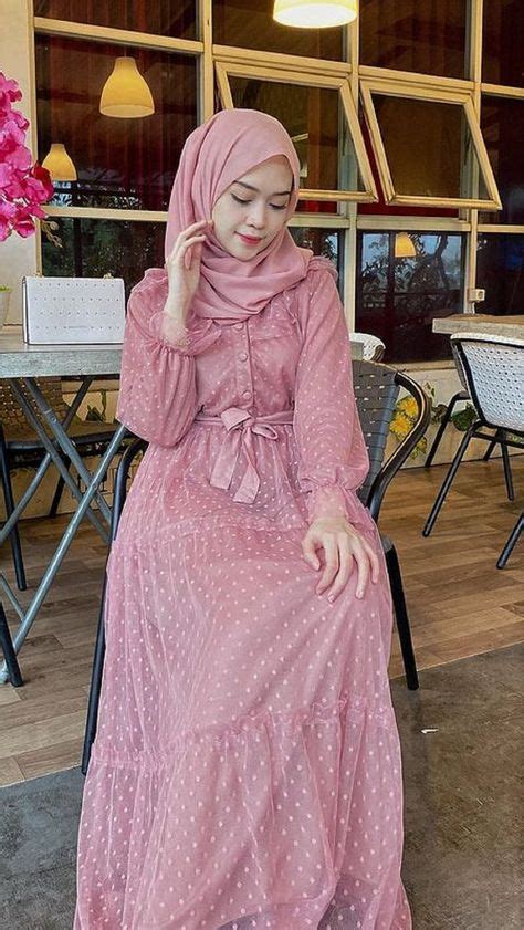 Pin Oleh Khoeruman Meazza Di Foto Keluarga Kostum Putri Pakaian