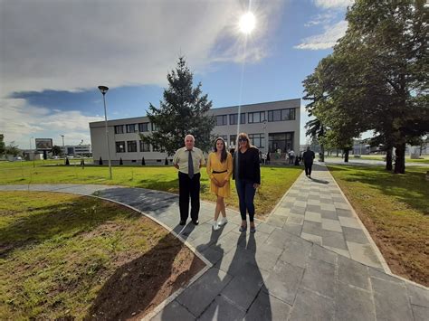 Млада силистренка проектира паркинг и парково пространство в индустриалния парк София Божурище