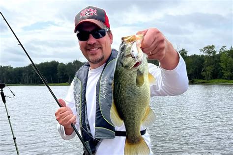 When And Where Small Crankbaits Excel Look For This The Bass