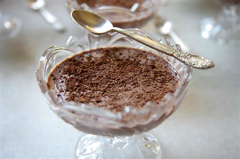 Eggless Chocolate Custard Divinetaste