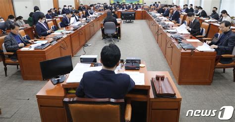 국회 정무위원회 법안심사제1소위원회