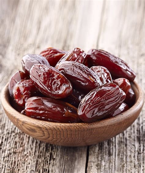 Medjool Dates Vs Noor Deglet Dates Healthy Blog