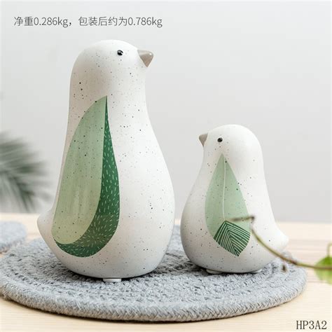 创意摆件陶瓷陶瓷摆件陶瓷摆件人物大山谷图库