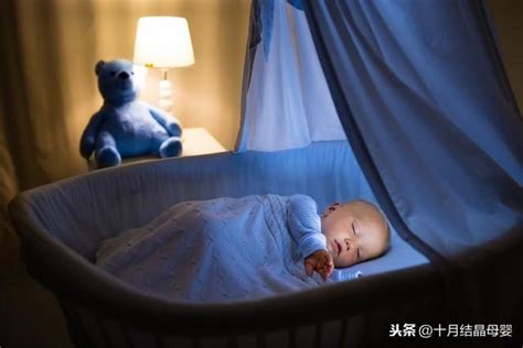 寶寶頻繁夜醒怎麼辦？這樣做寶寶不折騰 每日頭條
