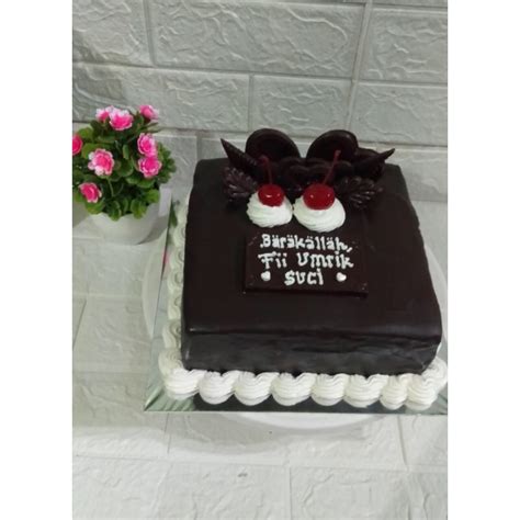 Jual Kue Ulang Tahun Spesial Shopee Indonesia