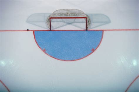 Massapequa Teen Dies During Hockey Game On Long Island