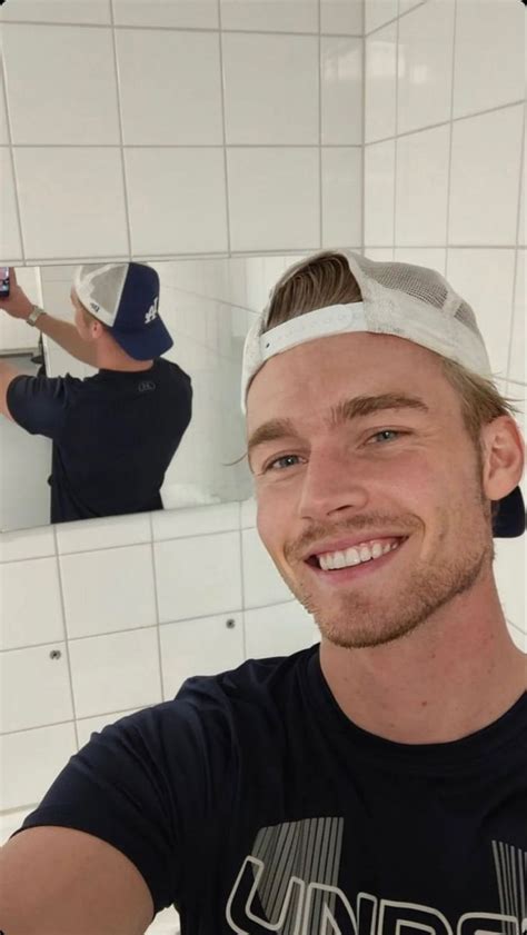 Pin By Roar On Jort Runia Quick Save