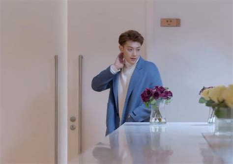 《談判官》秦天宇接謝曉飛打給童薇的電話 謝曉飛吃醋生氣 每日頭條