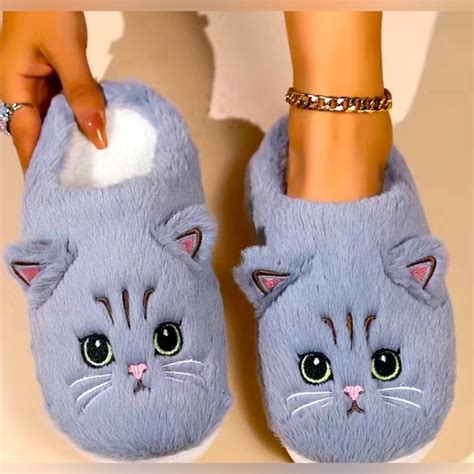 Shoes Nip Kitty Face Grey Fuzzy Slippers Rubber Soles Indoor Outdoors
