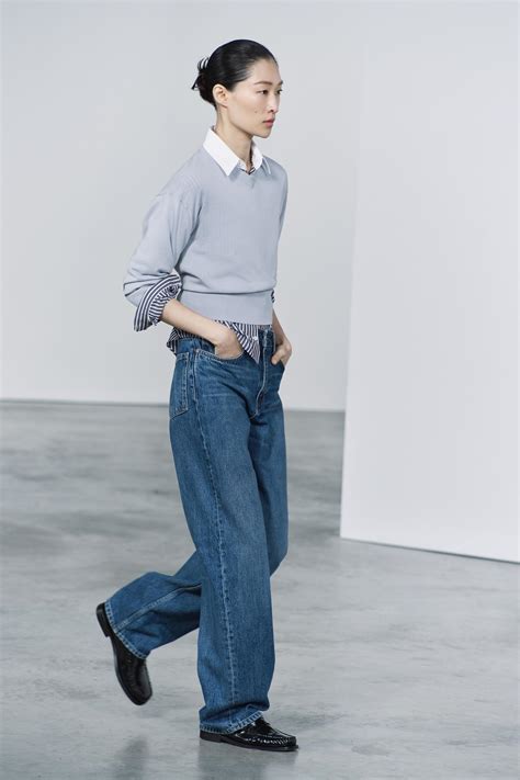 자라 와이드레그 하이웨이스트 진 9863 045 BLUE