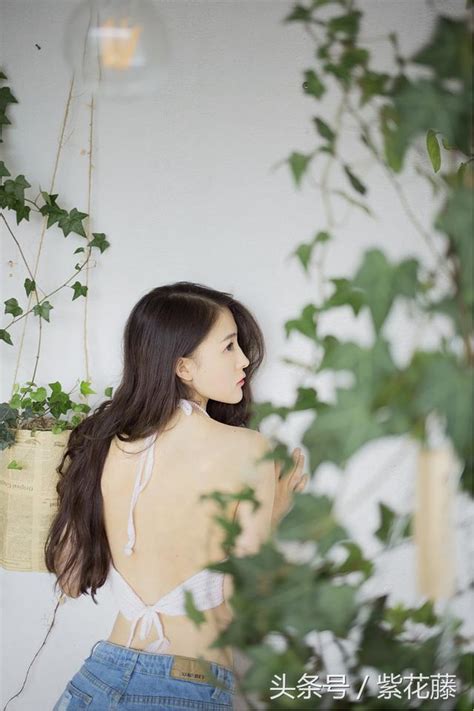 攝影花房的女子雙瞳剪水明眸皓齒國色天姿 每日頭條