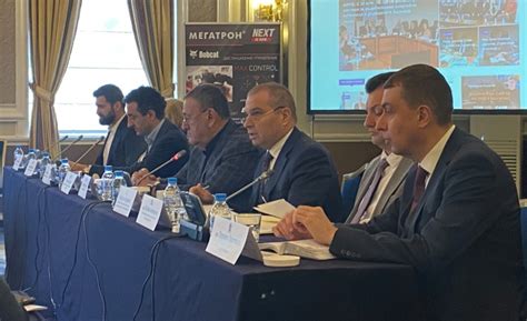 МРРБ разработва стратегия за реформиране на строителния сектор Cross Bg