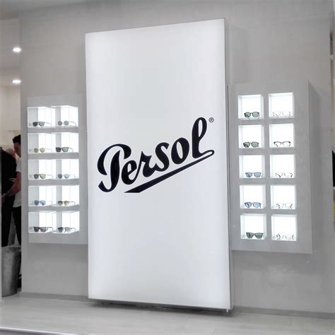 Presenta Nova Alea Displays Opticvision