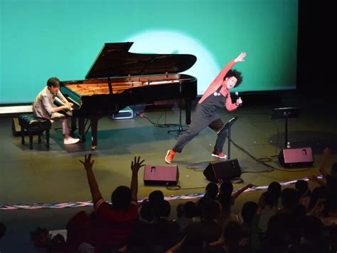 車いすごと踊り出す子も！ピアニスト斎藤守也に聞く、障害の有無にかかわらず音楽が子どもに与える影響【インタビュー】 Shufukan
