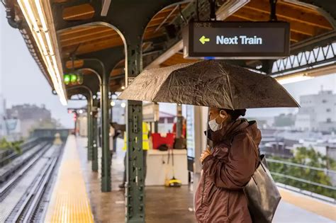 Strong Storms Threaten To Dump Heavy Rain Localized Flooding During AM