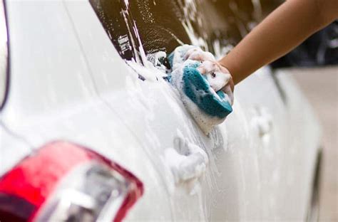 Como Lavar O Carro Em Casa Corretamente Confira Algumas Dicas Balconista