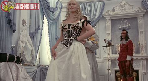 Naked Faye Dunaway In The Four Musketeers