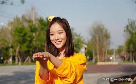 娛樂圈的才女！王珞丹的字被《筆尖上的中國》收錄 每日頭條