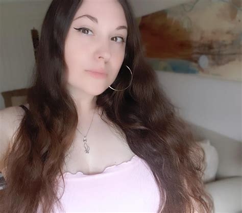 Mommy Knows Whats Best For You 🤍 Rfindom
