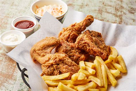 Illinois Eatery Serves The Best Fried Chicken In The Entire State