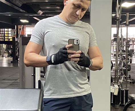 Cooper Smith主播免费直播性爱表演和聊天 Stripchat